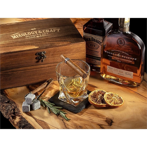 Elegant Whiskey Set in Wooden Box - Mele Printing - Mele Printing